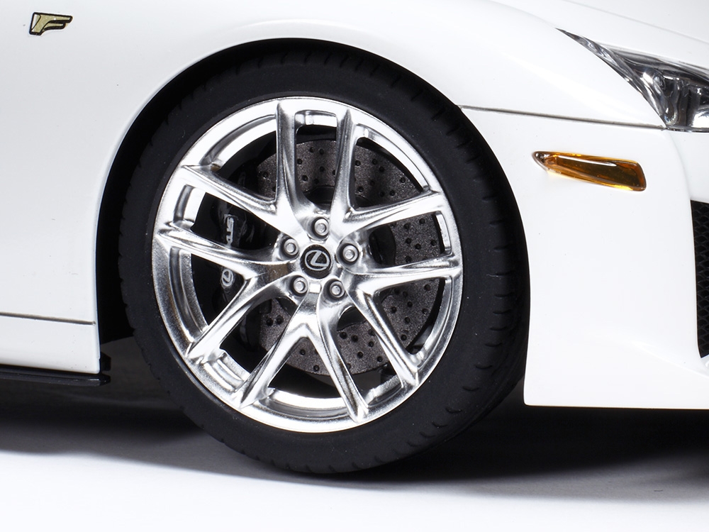 Tamiya 1:24 Lexus Lfa - modelbouw